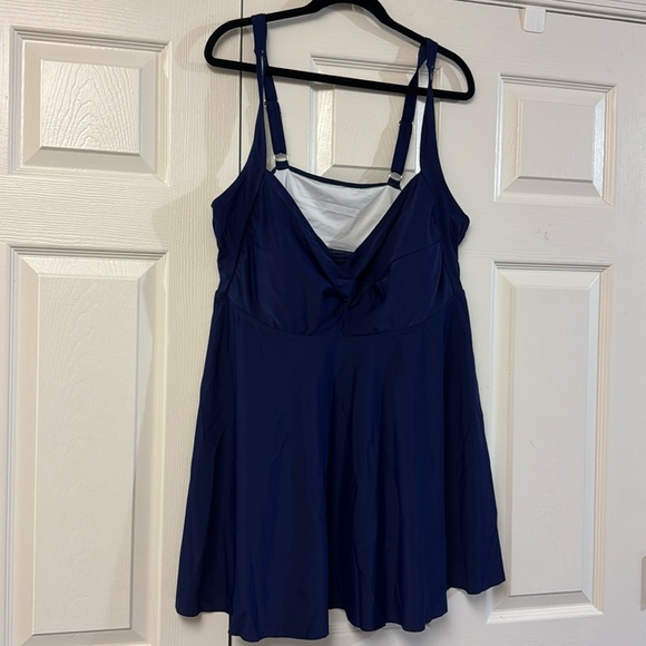BloomChic | Swim | Nwt Bloomchic Navy Blue Purple Swim Tankini Top ...